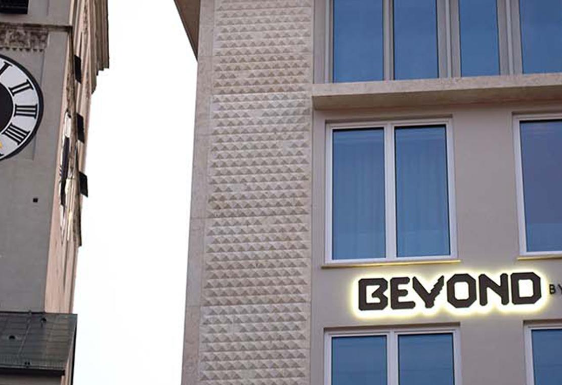 BEYOND by Geisel, in Munich, Germany - I Prefer