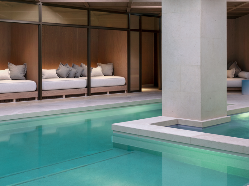 Discover Luxury Hotels in London with I Prefer Hotel Rewards